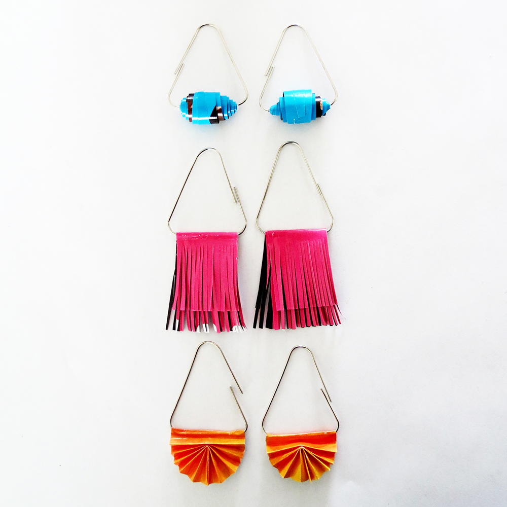 How To Make Earrings With Paper Clips AllFreeJewelryMaking how-to-make-earrings-with-paper-clips-allfreejewelrymaking