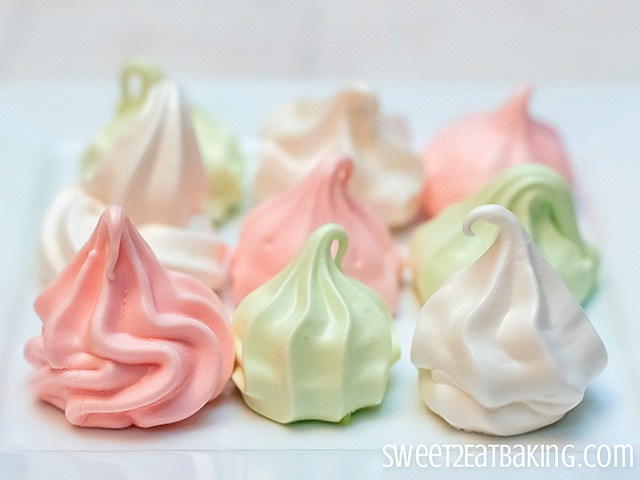 Meringue Kisses | TheBestDessertRecipes.com