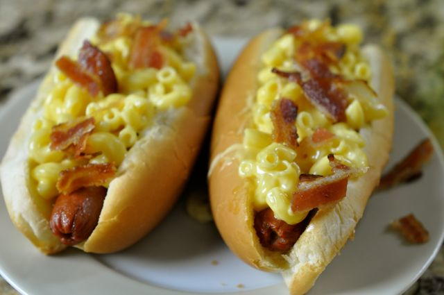 Copycat Disney World Mac and Cheese Hot Dog Recipe ...